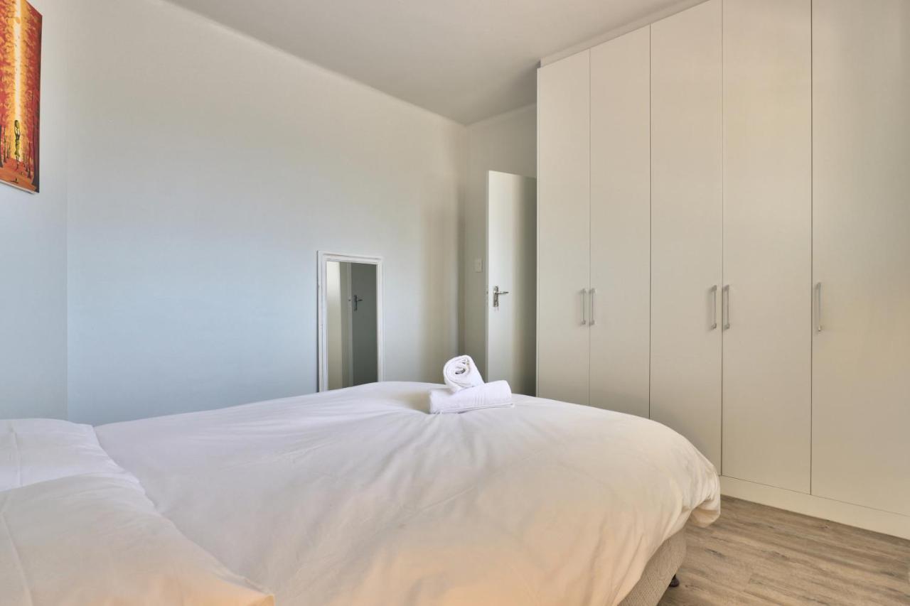 SKYWAYS APARTMENT CAPE TOWN